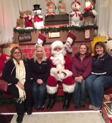 Storm Lake - Santa's Castle › United Bank of Iowa